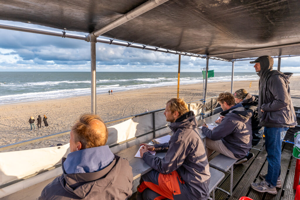 Deelnemers Scheveningen - nksurftour.nl